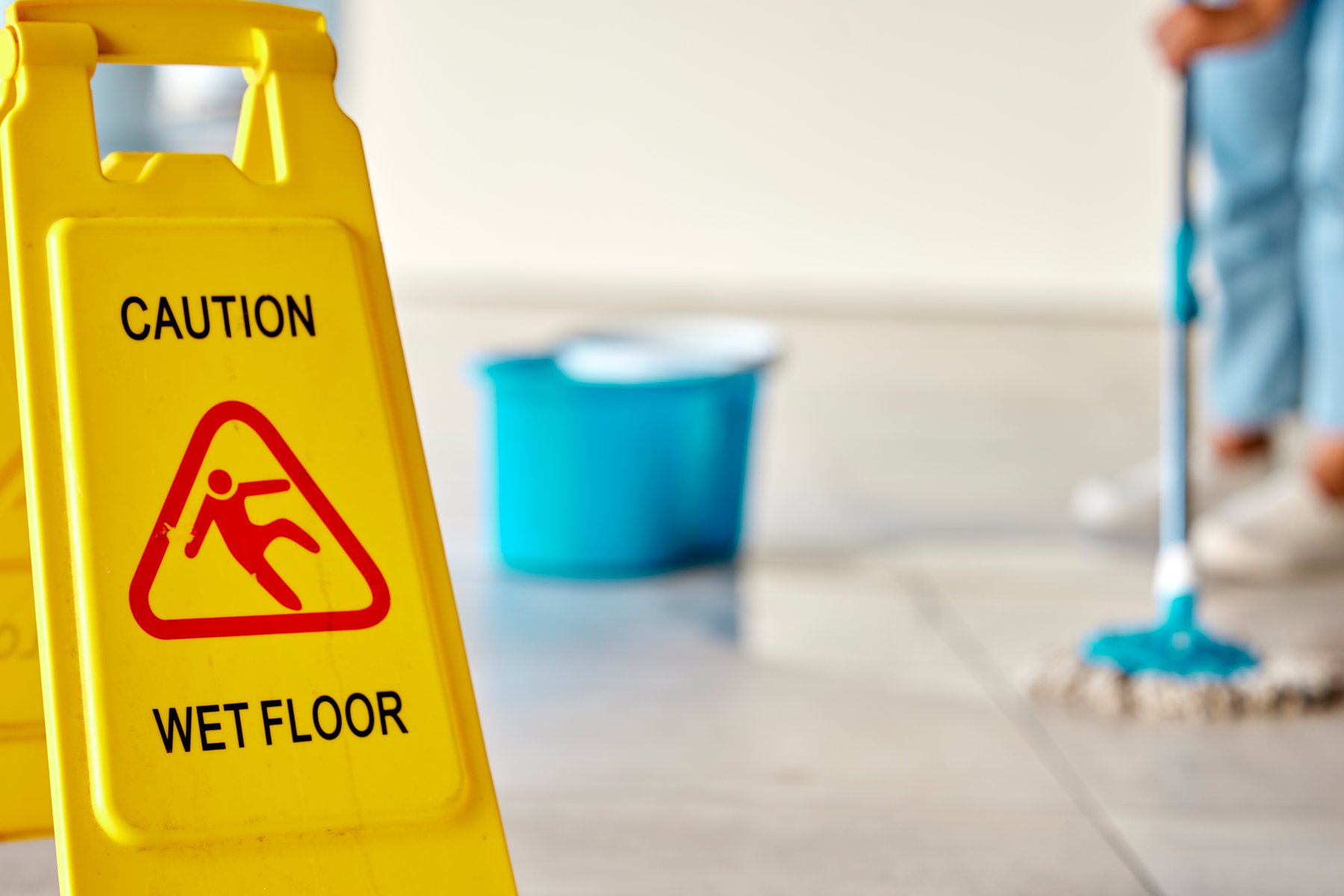 Creating An Industrial Warehouse Cleaning Plan | MastercraftUSA